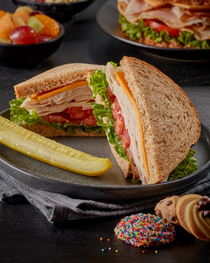 Deli Sandwiches, Soups & Slads | SERVATii